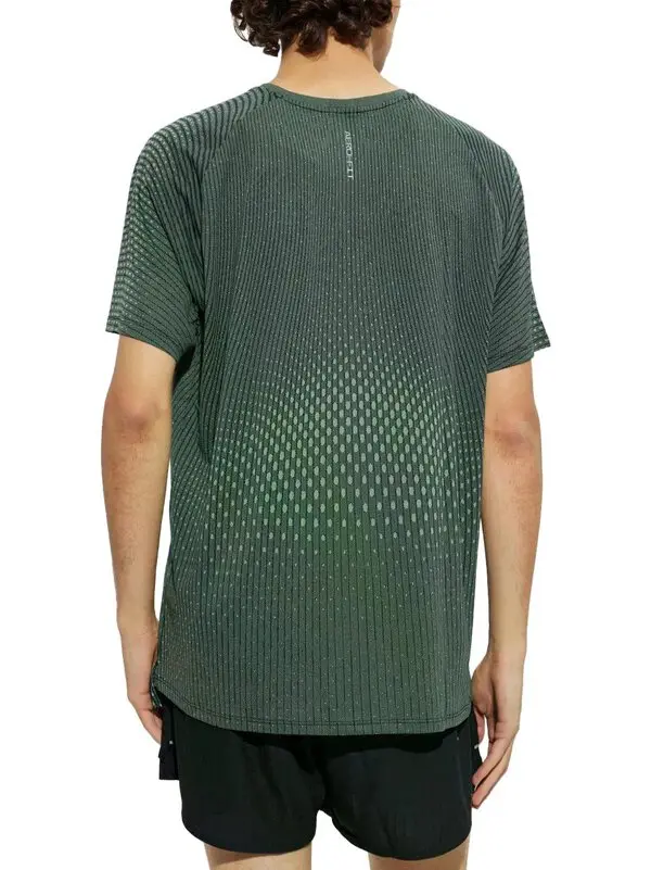 Nike Aeroswift Logo-print T-shirt - Green