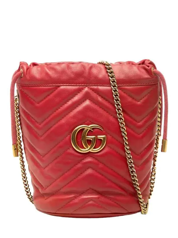 Gucci Small Gg Marmont Matelassé Calfskin Bucket Bag - Red