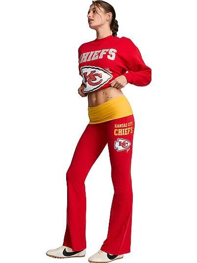Pink Nfl Collection All-day Cotton™ Bling Foldover Flare Leggings - Red