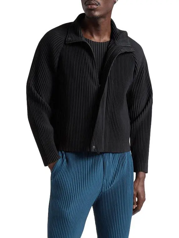 Issey Miyake Pleated Stand Collar Zip-up Jacket - Black