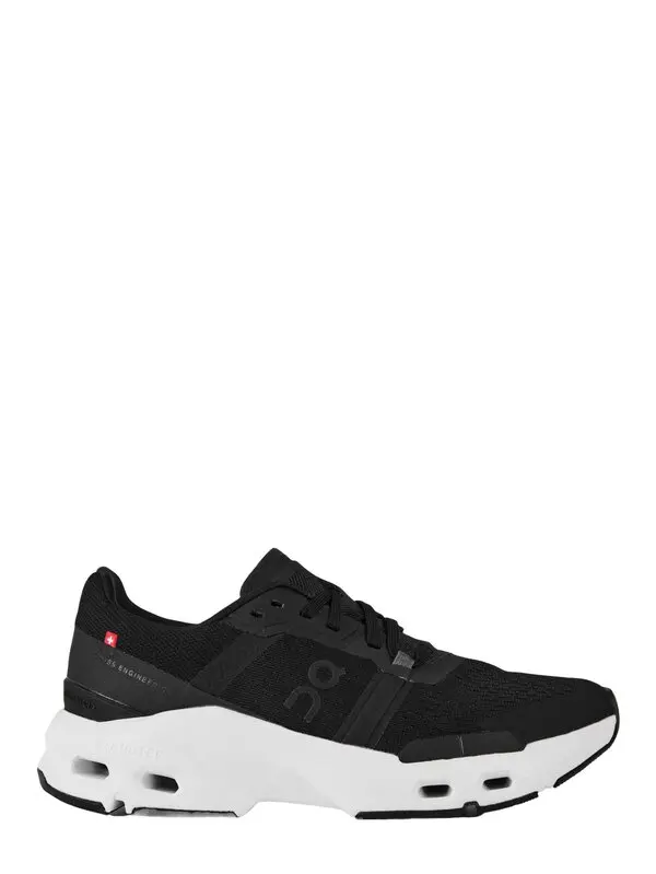 On Low Top Trainers - Black