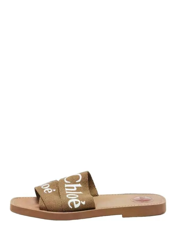 Chloé Woody Logo Print Flat Sandals - Brown