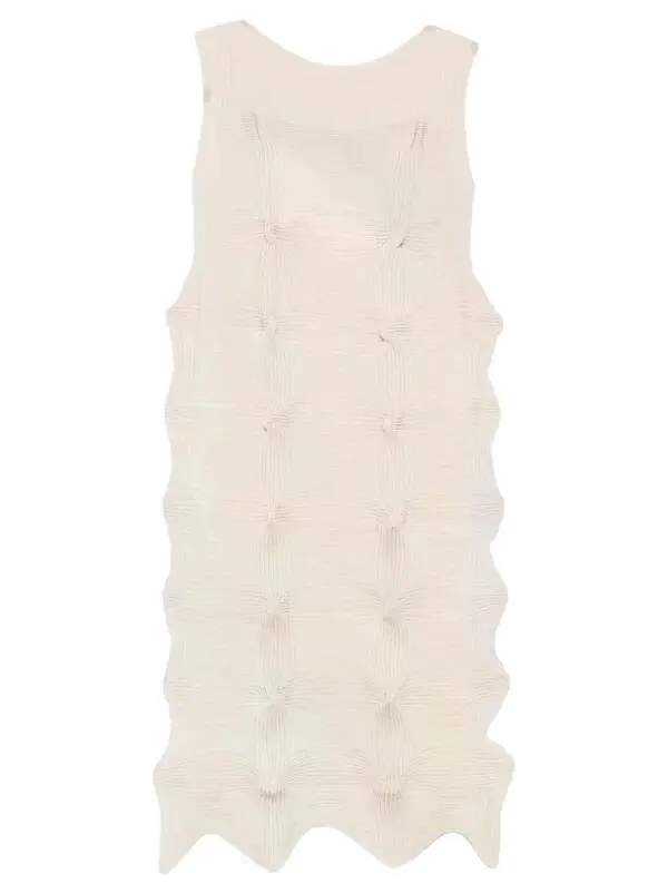 Issey Miyake Textured Pleated Dress - Neutrals