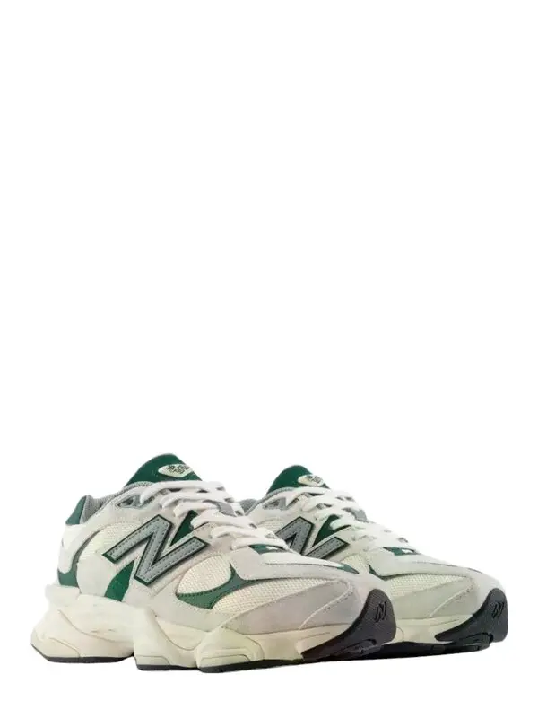 NEW BALANCE 9060 Sneakers - Neutrals