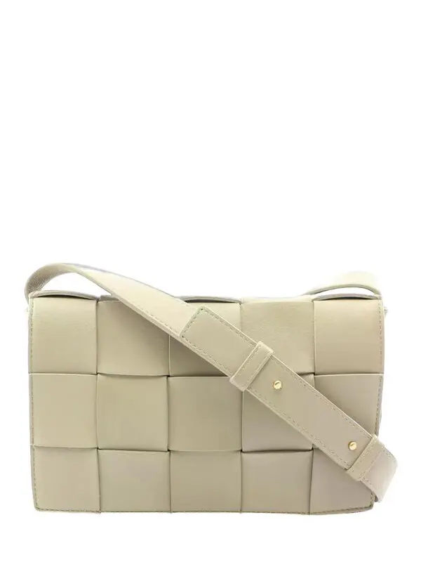 Bottega Veneta Maxi Intrecciato Shoulder Bag - Neutrals