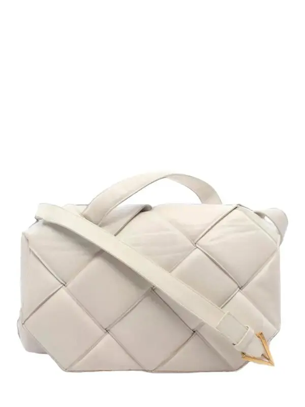 Bottega Veneta 2000s Maxi Intrecciato Shoulder Bag - Neutrals
