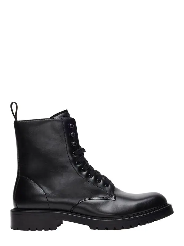 Steve Madden Kazimir Lace-up Lug Sole Boots - Black