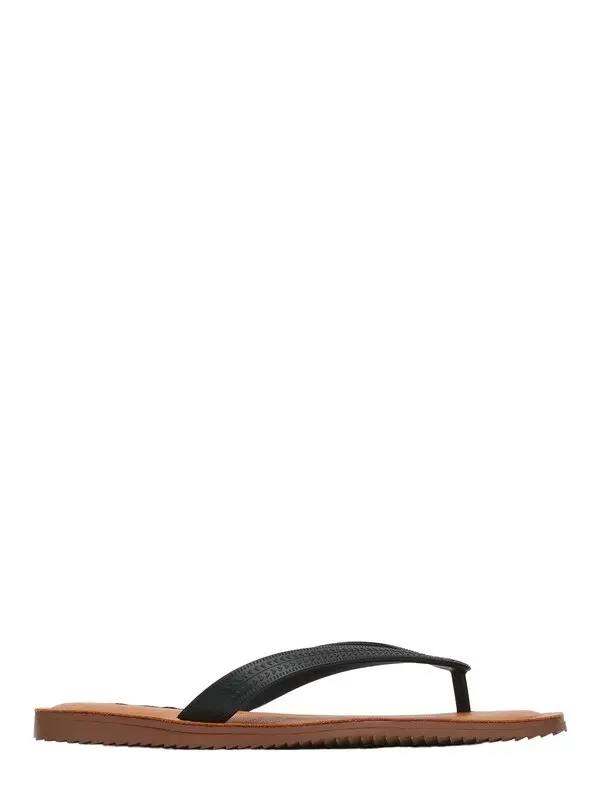 Steve Madden Peylan Thong Sandals - Black