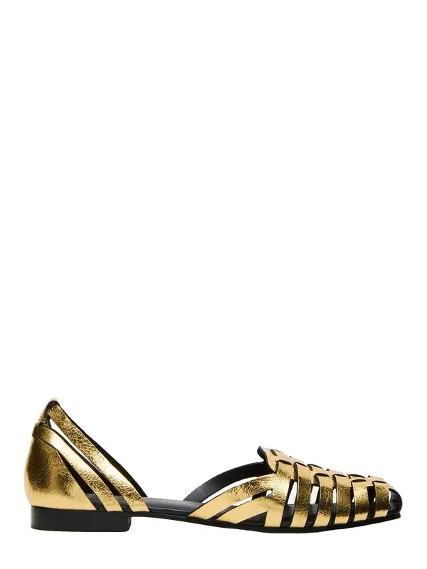 Steve Madden Medlin Square-toe Fisherman Flats - Gold
