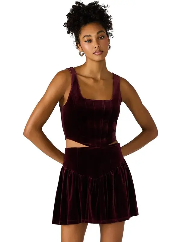 Steve Madden Aryanna Velvet Cropped Top - Wine