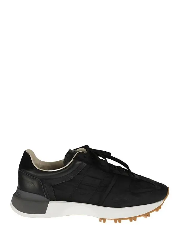 MAISON MARGIELA Side Quilt Detailed Sneakers - Black