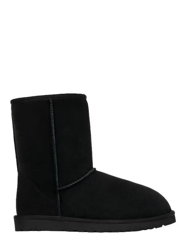 UGG Classic Short Sheepskin Boots - Black/