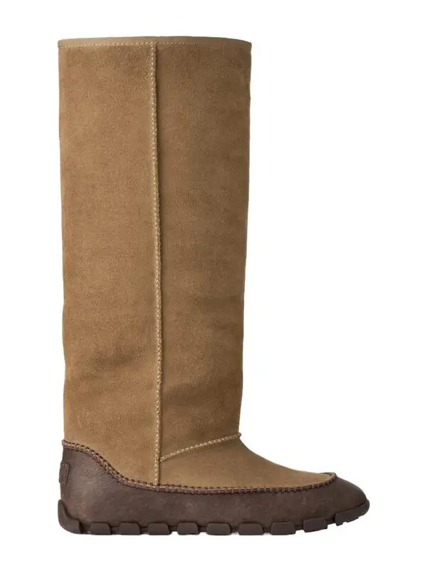 UGG Ondira Sheepskin Boots - Light Bronze