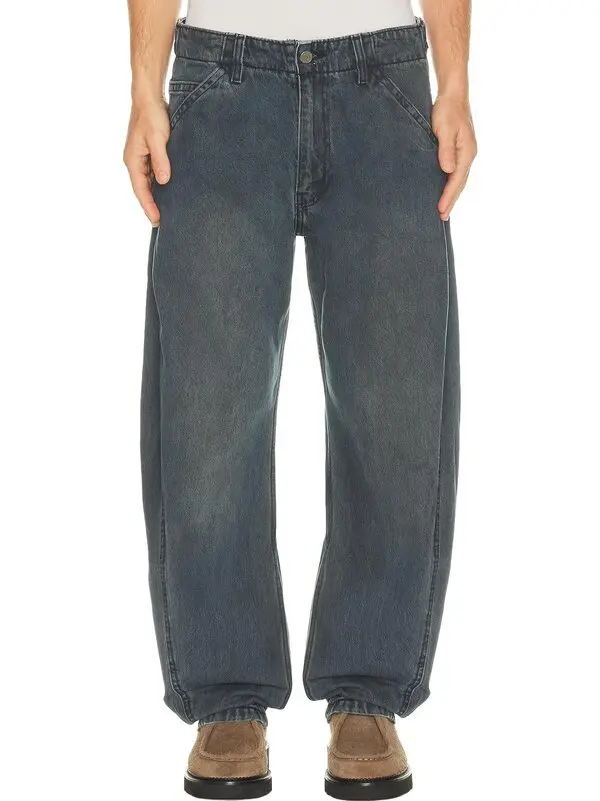 LEVI'S Baggy Barrel Jeans - Setting The Pace
