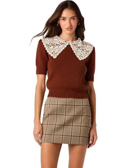 Astr The Label Carianne Lace Collar Puff Sleeve Sweater - Rust