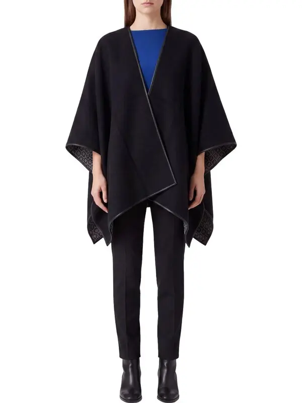 FERRAGAMO Cape - Black