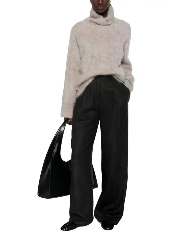 Soft Goat Brushed Cashmere Sweater - Grey