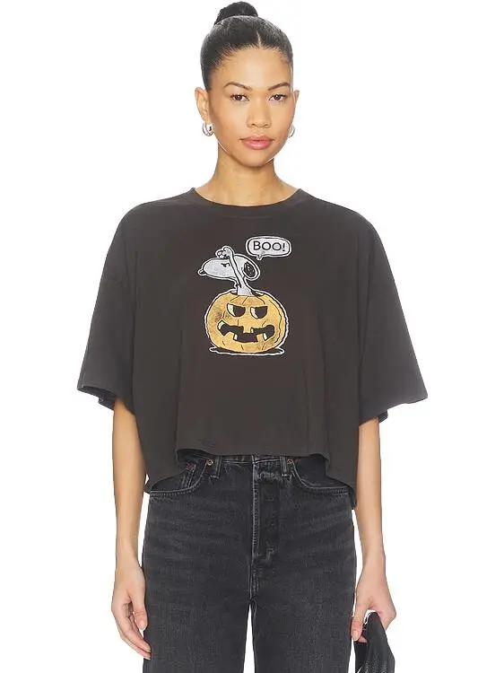 Daydreamer Peanuts Spooky Pumpkin Cropped Oversized Tee In Black - Reactive Black