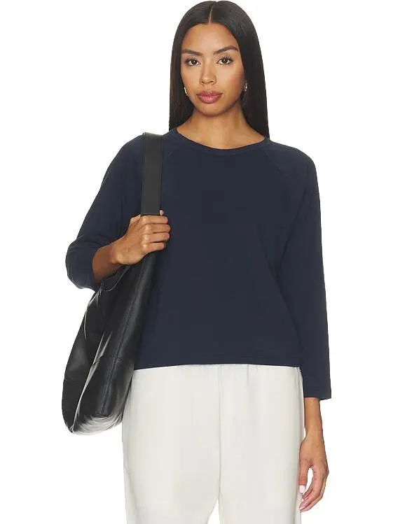 LESET Margo Baseball Tee In Navy - Midnight