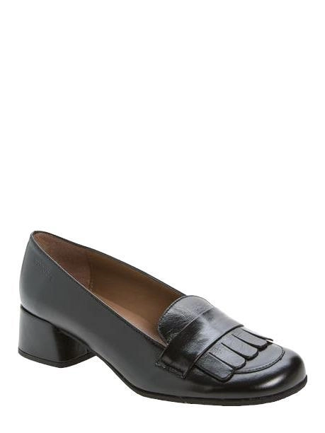 WONDERS Kiltie Loafer Pump - Black