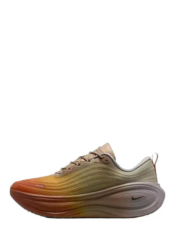 Nike Vomero Plus Sneakers - Orange
