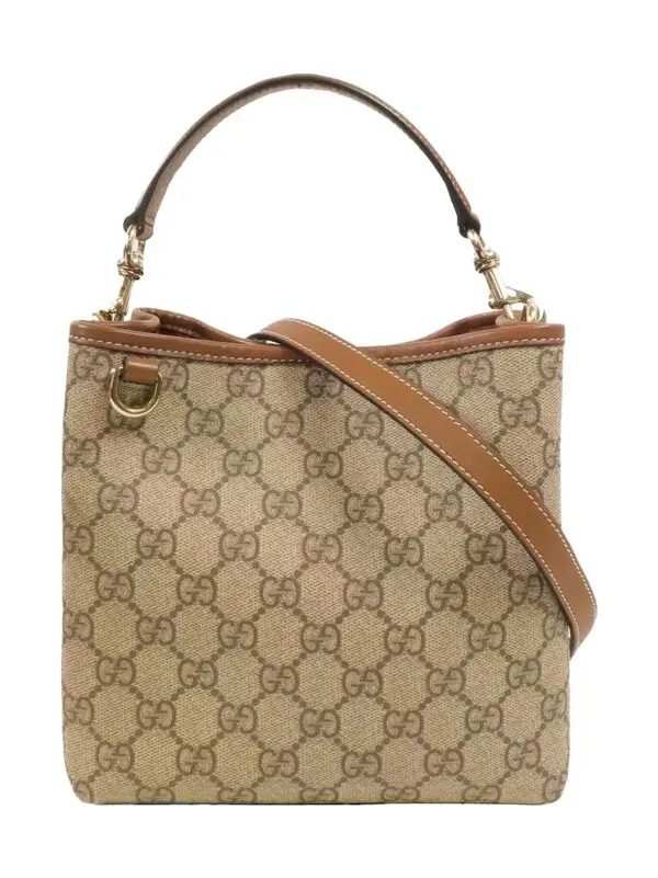 Gucci Gg Supreme Bucket Bag - Neutrals