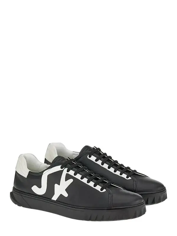 FERRAGAMO Low-top Sneakers - Black