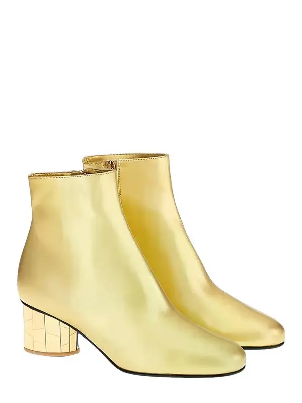 FERRAGAMO Ladies' Shoe - Gold