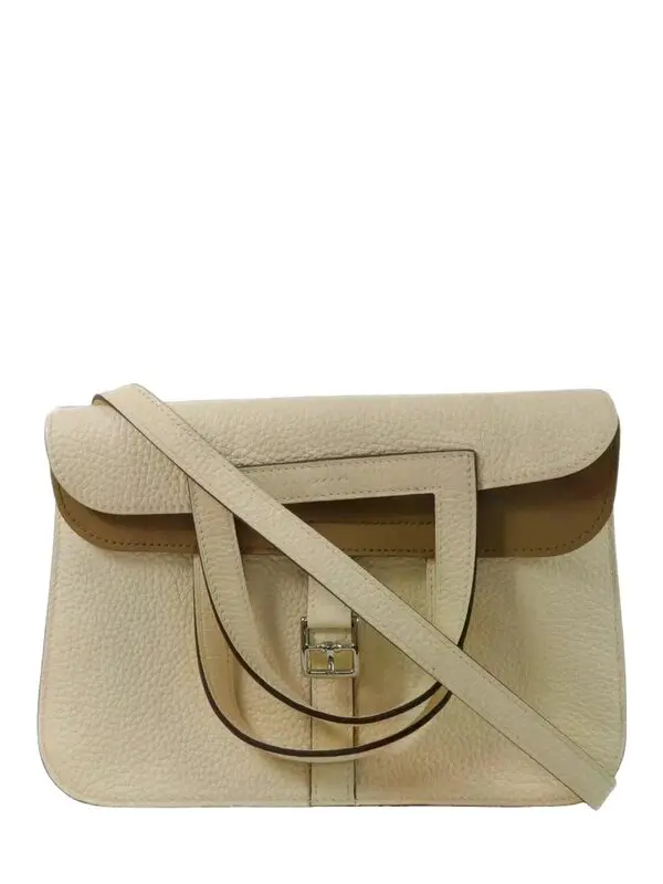 Hermès 2022 25 Halzan Shoulder Bag - Neutrals