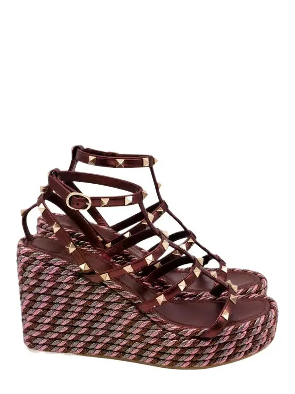 Valentino Garavani Rockstud Wedge Sandals - Red
