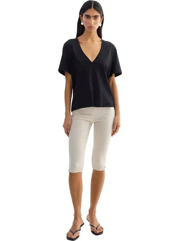 LAMARQUE Cecilia Deep V-neck Tee - Black