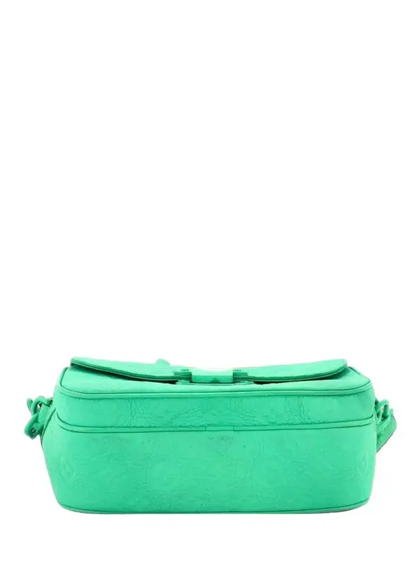 LOUIS VUITTON S Lock Messenger Bag Monogram Taurillon Leather Crossbody Bag - Green