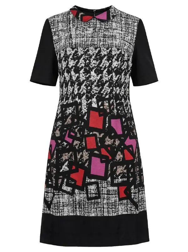 CONQUISTA Geometric Print Shift Dress With Short Sleeves - Black