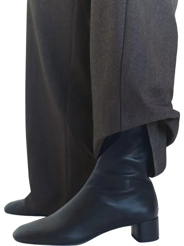 REFORMATION Aveline Block Heeled Ankle Boot Stretch Leather - Black