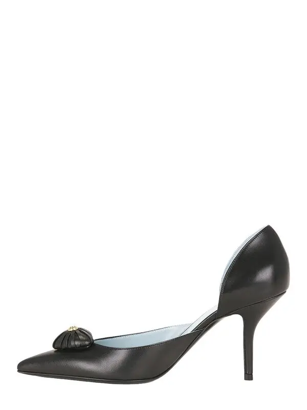 Valentino Garavani Coeur Royal Dorsay Pump In Black - Nero