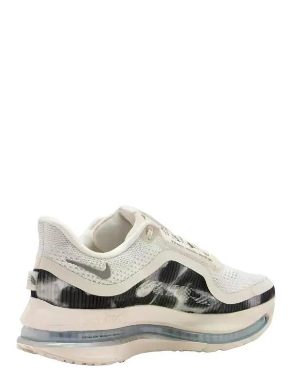 Nike Pegasus Premium Se Sneakers - Neutrals
