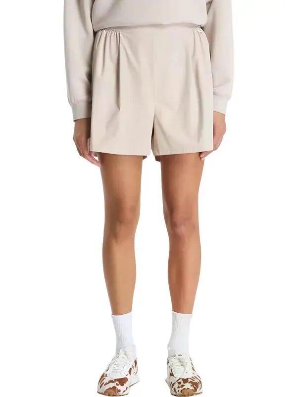 Nike 24.7 Perfectstretch Pleated Side-slit Shorts - Neutrals