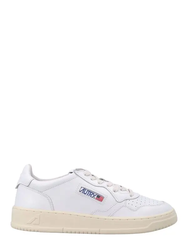 AUTRY The Medalist Low Sneaker For Women-refined Vintage Sports Style - Bianco