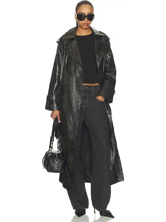 Lioness Off Duty Coat In Black - Washed Onyx
