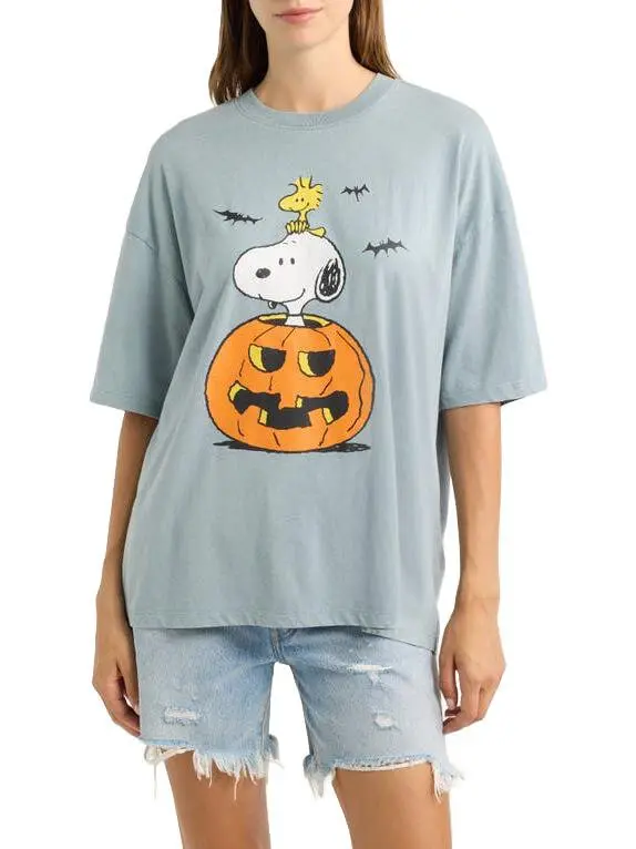 VINYL ICONS Oversize Peanuts® Pumpkin Graphic T-shirt - Grey