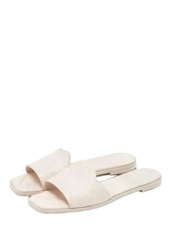 Alexander McQueen Seal Leather Flat Sandals - Neutrals