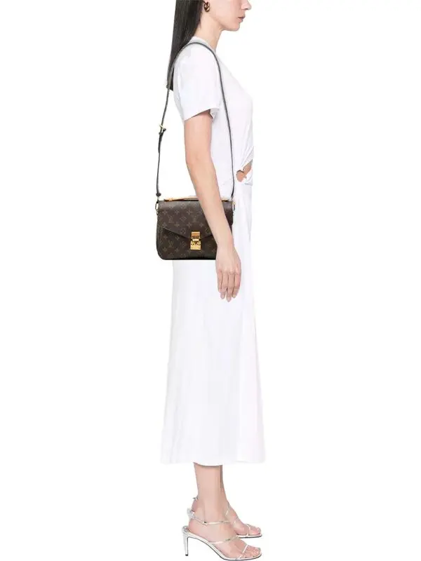 LOUIS VUITTON 2016 Monogram Pochette Metis Satchel - Brown