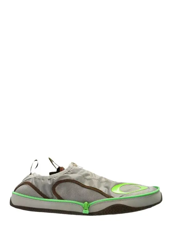 Balenciaga Pocket Zip-up Sneakers - Grey