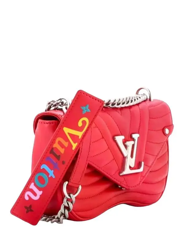 LOUIS VUITTON New Wave Chain Bag Quilted Leather Pm Shoulder Bag - Red