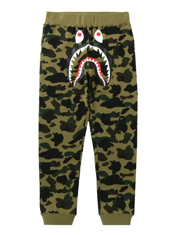 A BATHING APE 1st Camo Shark Slim Sweatpants - Green