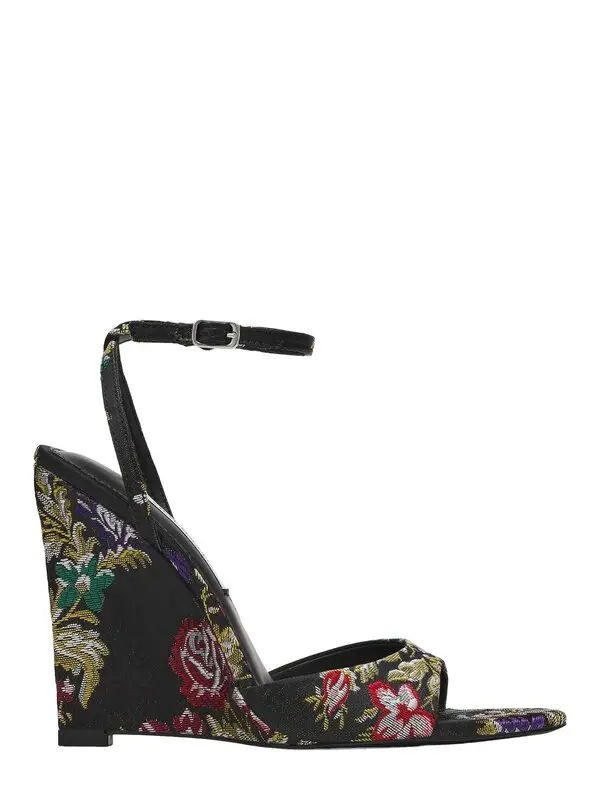Steve Madden Bossa Brocade Pointed Toe Heels - Black Multi