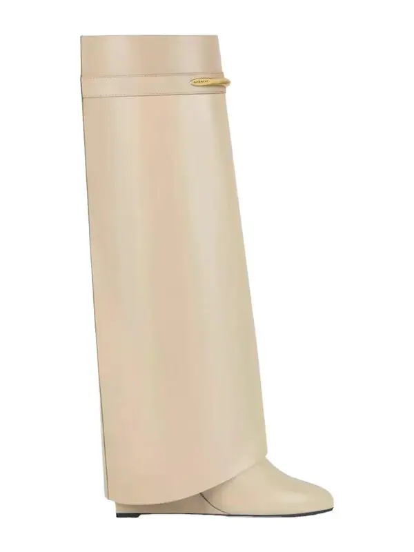 Givenchy Shark Pinch Boots In Leather - Neutrals