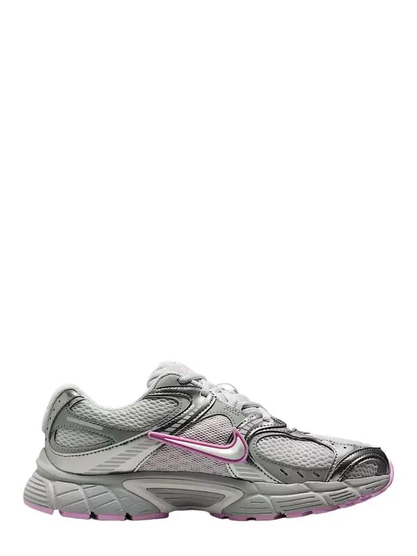 Nike V5 Rnr Sneakers - Grey