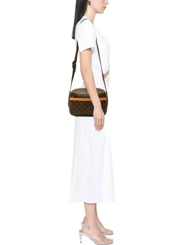 LOUIS VUITTON 2002 Monogram Reporter Pm Crossbody Bag - Brown