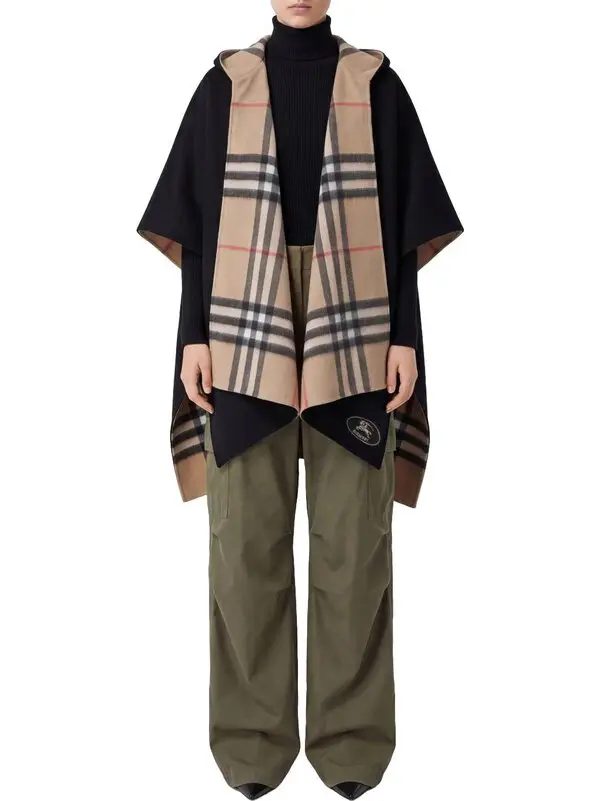 Burberry Hooded 100% Cashmere Cape With Check Pattern - Black